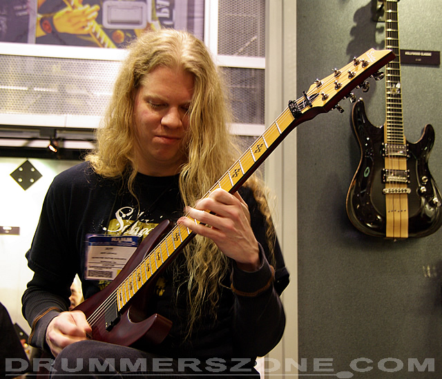 Drummerszone music - Jeff Loomis