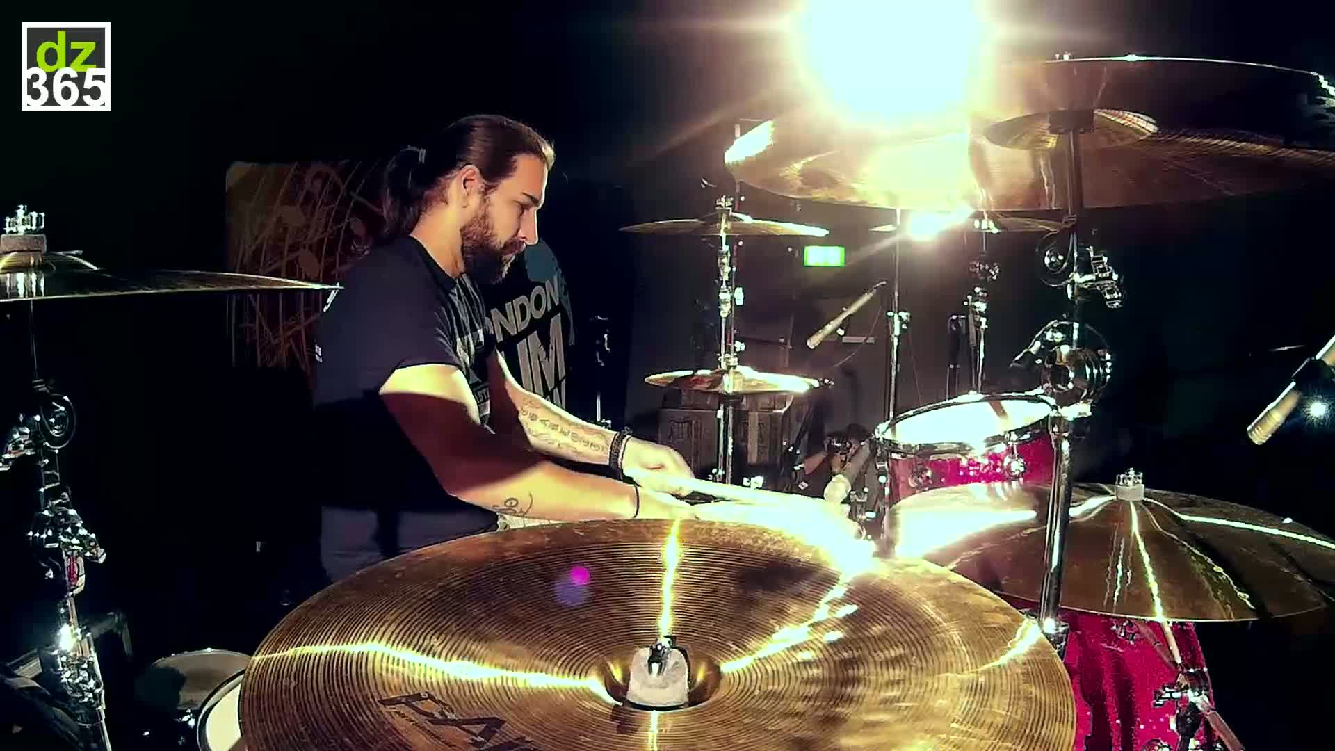 Drummerszone news - Brian Tichy Live at the London Drum Show